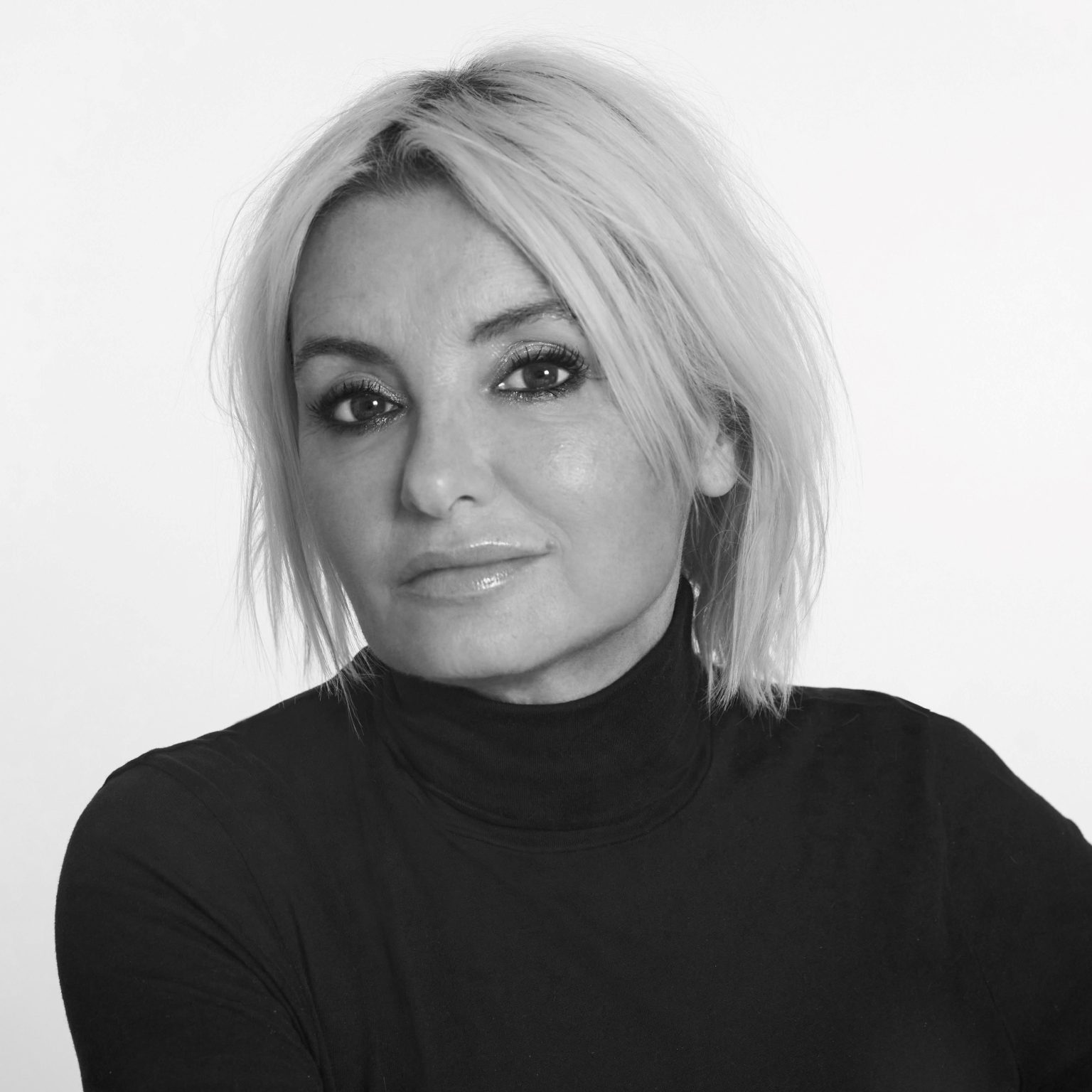 Jeanine Lobell: Entrepreneur and Beauty Icon